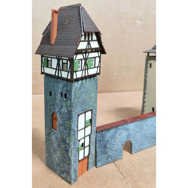 Faller CASA TORRE + Mura Città Vecchia MODELLINO Diorama Ferroviario ...